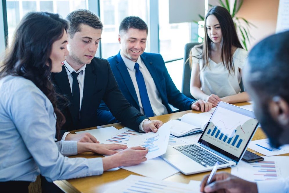 Why Startups and SMBs Need Business Consulting Services
